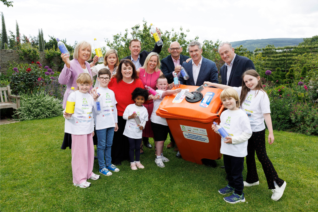 LauraLynn Joins 'Return for Children' Charity Initiative | LauraLynn